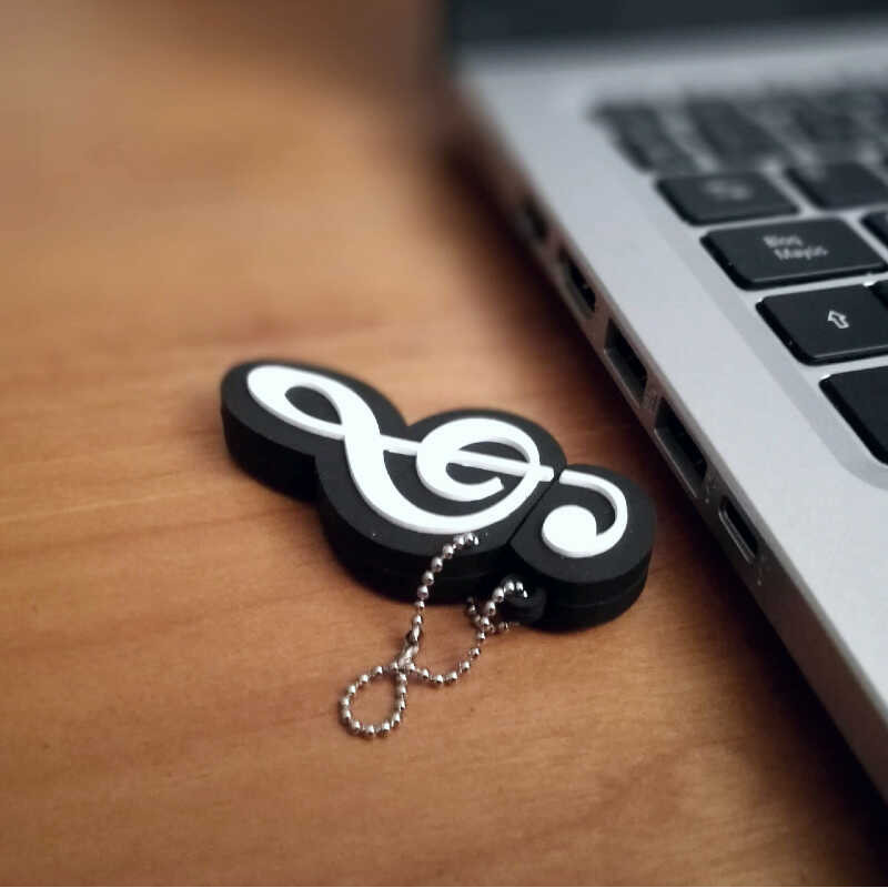 Pendrive con forma de clave de sol
